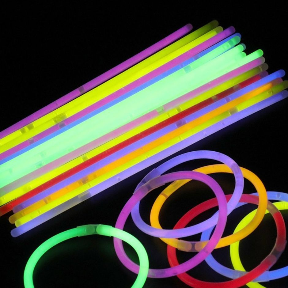 101 Unique Ways To Entertain Your Wedding Guests