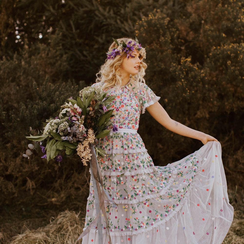 Natural Woodland Highland Bride Inspiration at Loch Lomond, Scotland ...