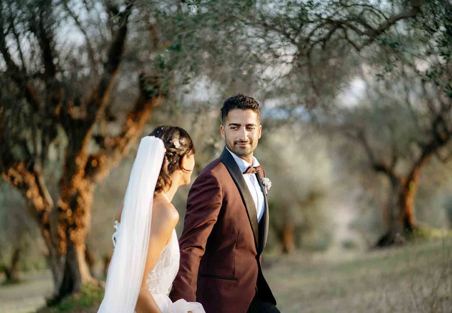 Romantic Italian Wedding Outdoors at Villa - Rock My Wedding