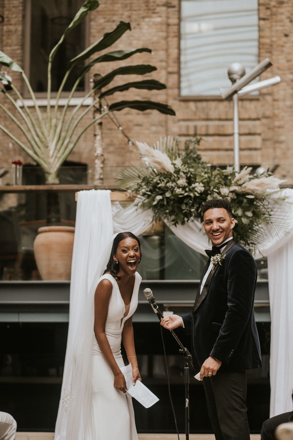 Civil Wedding Ceremony - What Is It And What Happens?