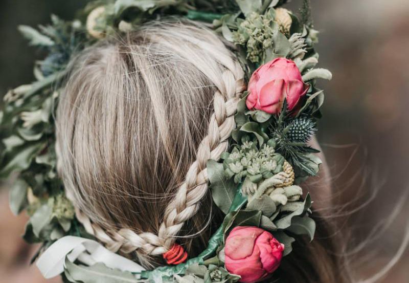 Flower Crown - 30 Inspiring Ideas Worn By Real Brides