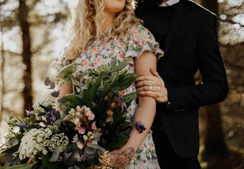 Natural Woodland Highland Bride Inspiration at Loch Lomond, Scotland ...