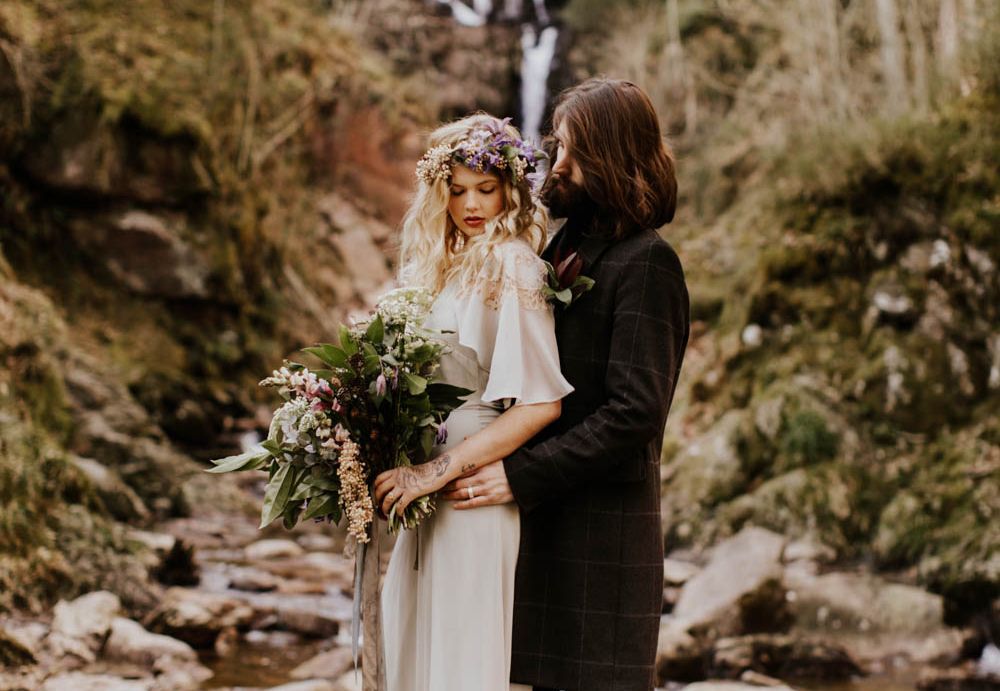 Natural Woodland Highland Bride Inspiration at Loch Lomond, Scotland ...