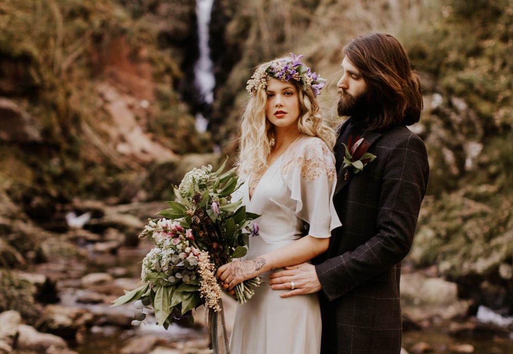 Natural Woodland Highland Bride Inspiration at Loch Lomond, Scotland ...