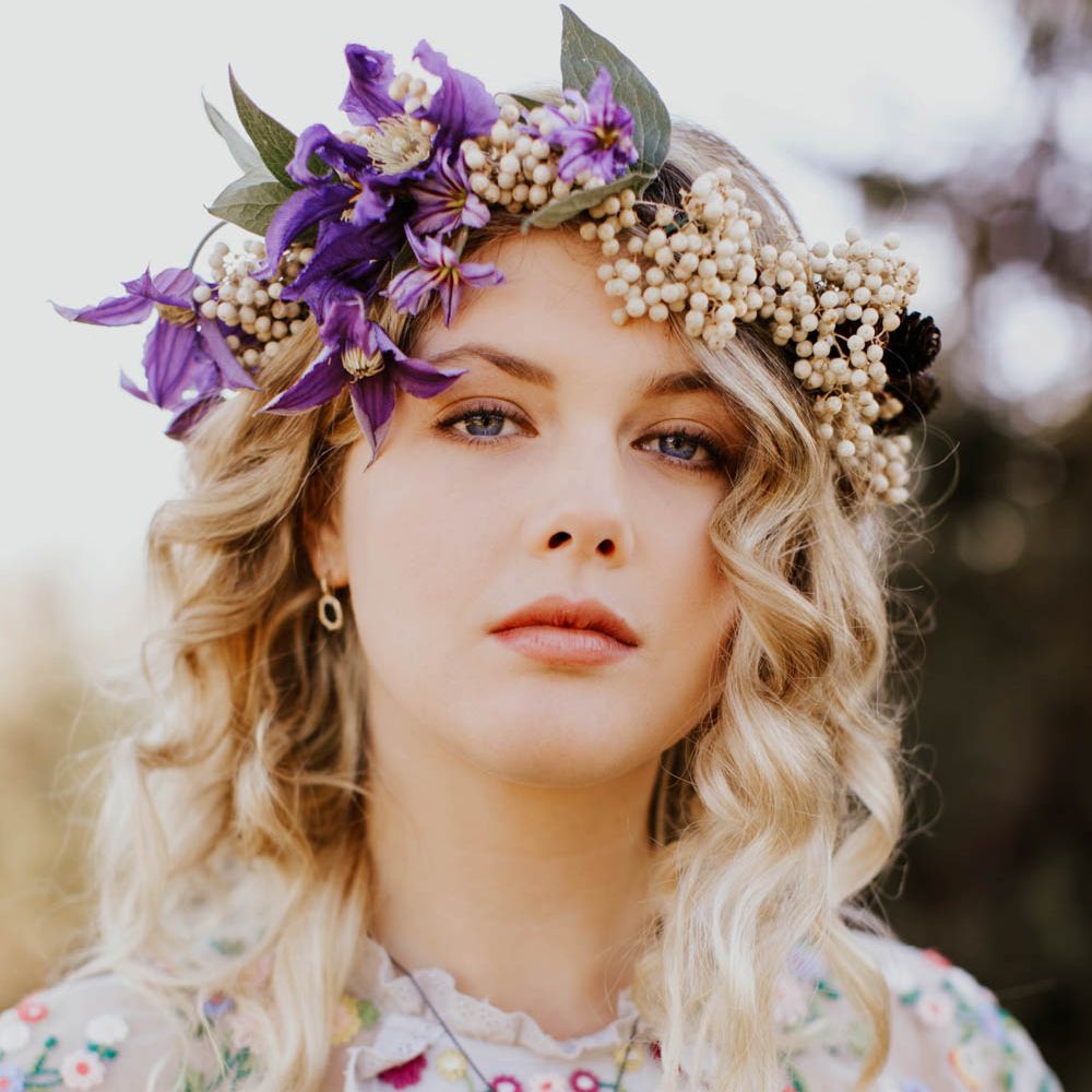 Natural Woodland Highland Bride Inspiration at Loch Lomond, Scotland ...