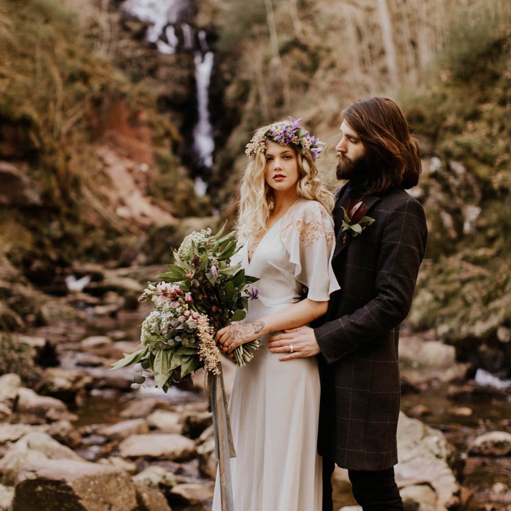 Natural Woodland Highland Bride Inspiration at Loch Lomond, Scotland ...