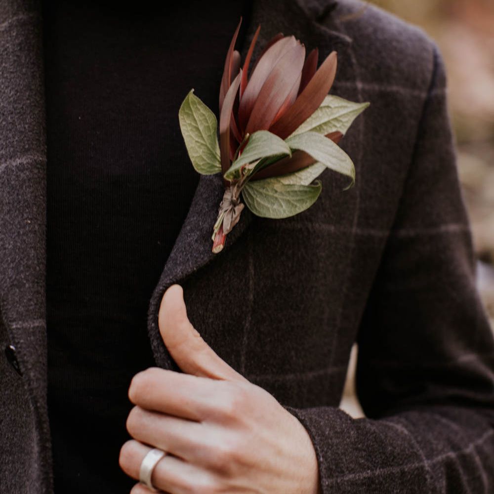 Natural Woodland Highland Bride Inspiration at Loch Lomond, Scotland ...