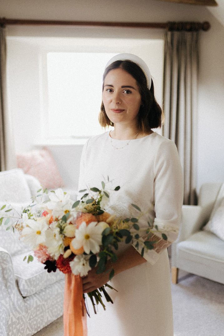 Find Your Birth Flowers By Month With Meanings & Tips On Including Them ...