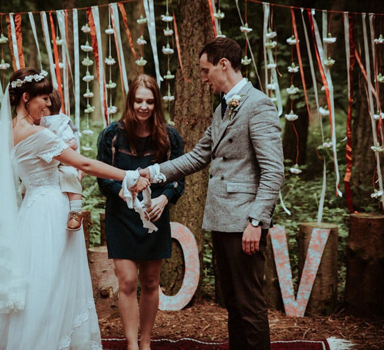 Handfasting Ceremony and How To Do It - Rock My Wedding