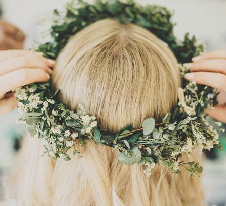 Flower Crown - 30 Inspiring Ideas Worn By Real Brides
